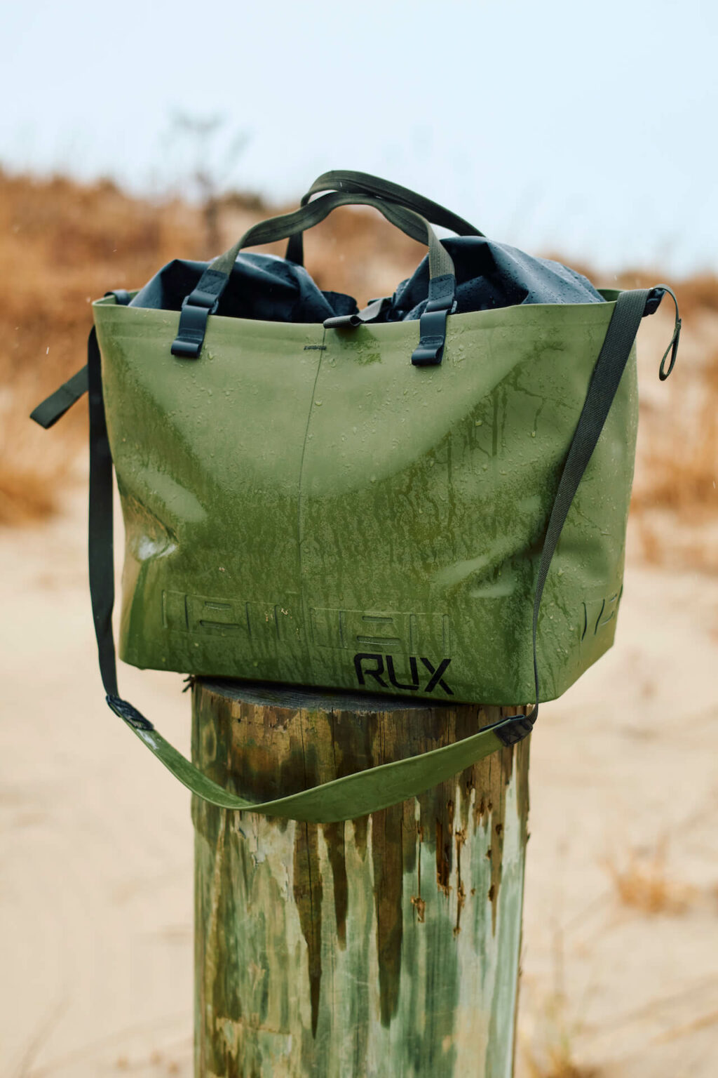 Weatherproof Versatilty: Hands on with the Rux Waterproof Bag | The ...
